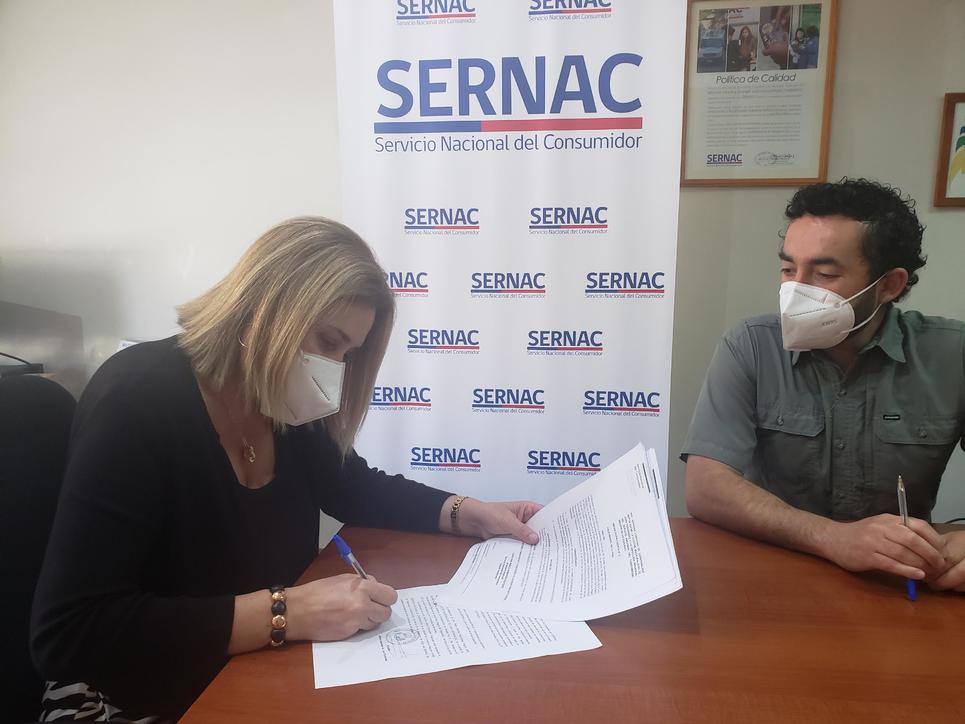 Valparaíso: Se firma convenio entre el SERNAC y la Municipalidad de ...